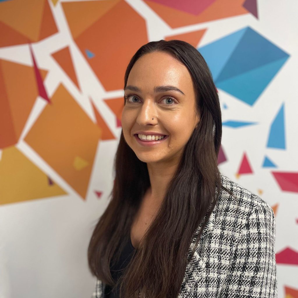 Ellie Dolan Profile | Part of the Media Street team!